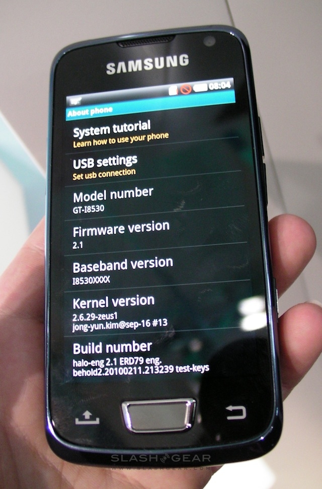 Samsung Beam I8520 projector-phone hands-on [Video] - SlashGear