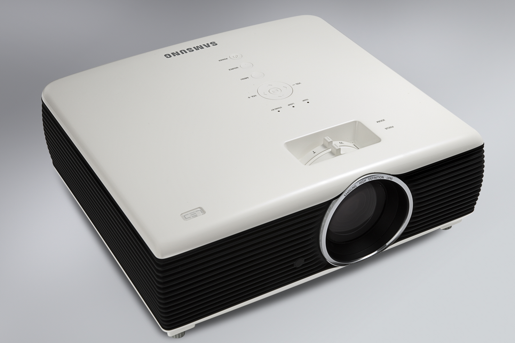 Samsung SP-F10M 1,000 ANSI LED projector is world's first - SlashGear