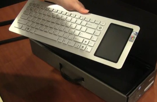 ASUS Eee Keyboard gets video unboxing - SlashGear