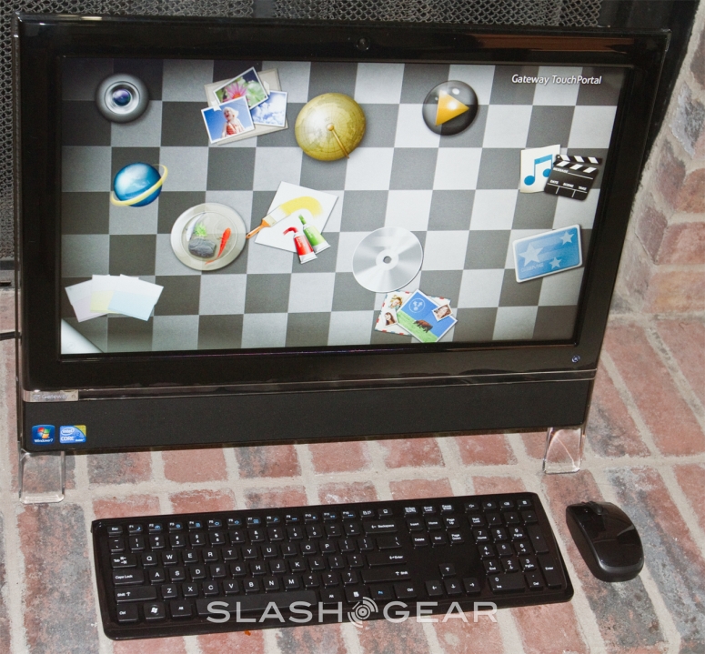 Gateway One ZX6900-01e Review - SlashGear