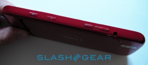 O2 Dell Streak unboxing - SlashGear