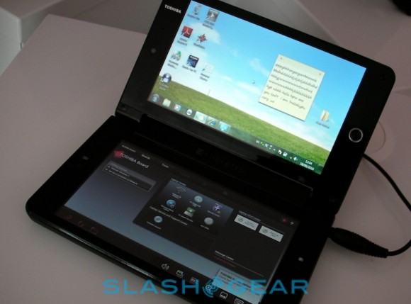 Toshiba Libretto W100 hands-on [Video] - SlashGear
