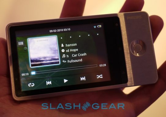 Philips GoGear Connect hands-on [Video] - SlashGear