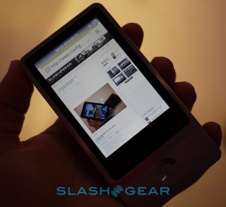 Philips GoGear Connect hands-on [Video] - SlashGear