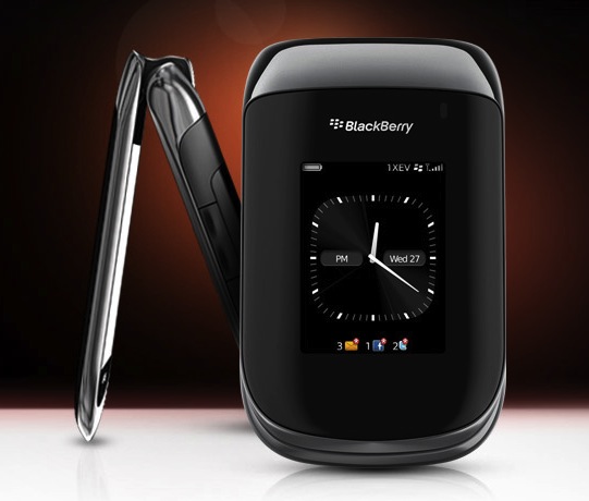 BlackBerry Style 9670 Detailed