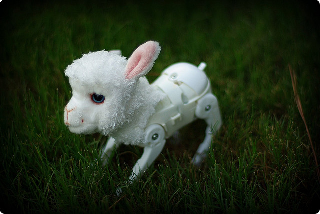 Let Them Eat Cake - SlashGear