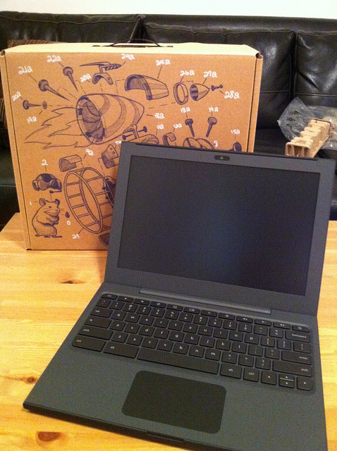 Google Cr-48 Chrome OS notebooks being delivered today - SlashGear