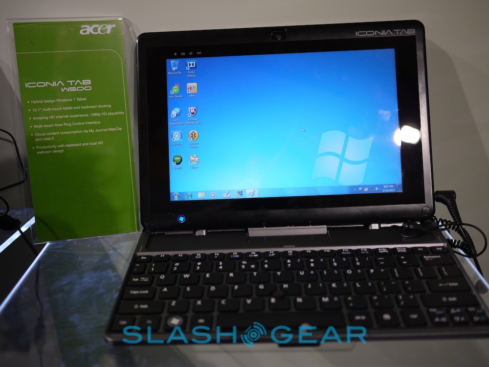 Acer Iconia Tab W500 Tablet Hands-On