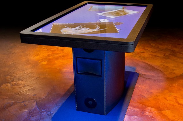 Ideum Unveils New MT55 HD Multitouch Table [Video] - SlashGear