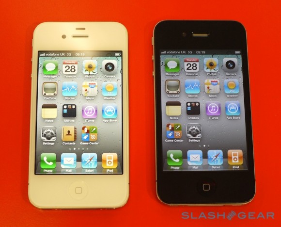White iPhone 4 hands-on [Video] - SlashGear