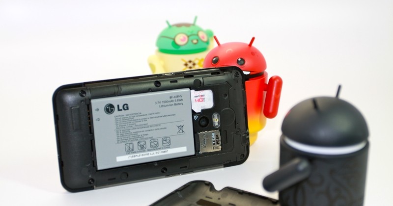 LG Revolution Unboxing and hands-on - SlashGear