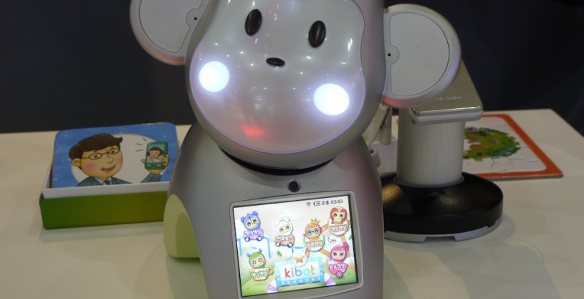 Kibot robot hands-on [Video] - SlashGear