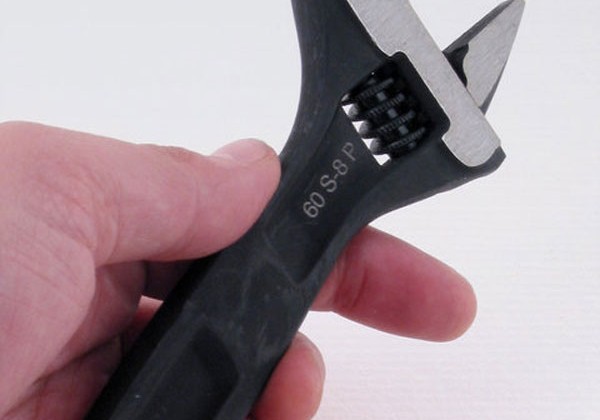 Gedore adjustable wrench can be used as a hammer too - SlashGear