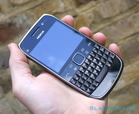 Nokia E6 Review - SlashGear