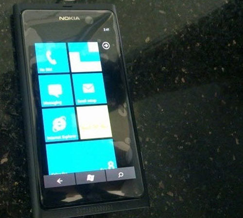 Compal to deliver Windows Phone to Nokia starting in September - SlashGear