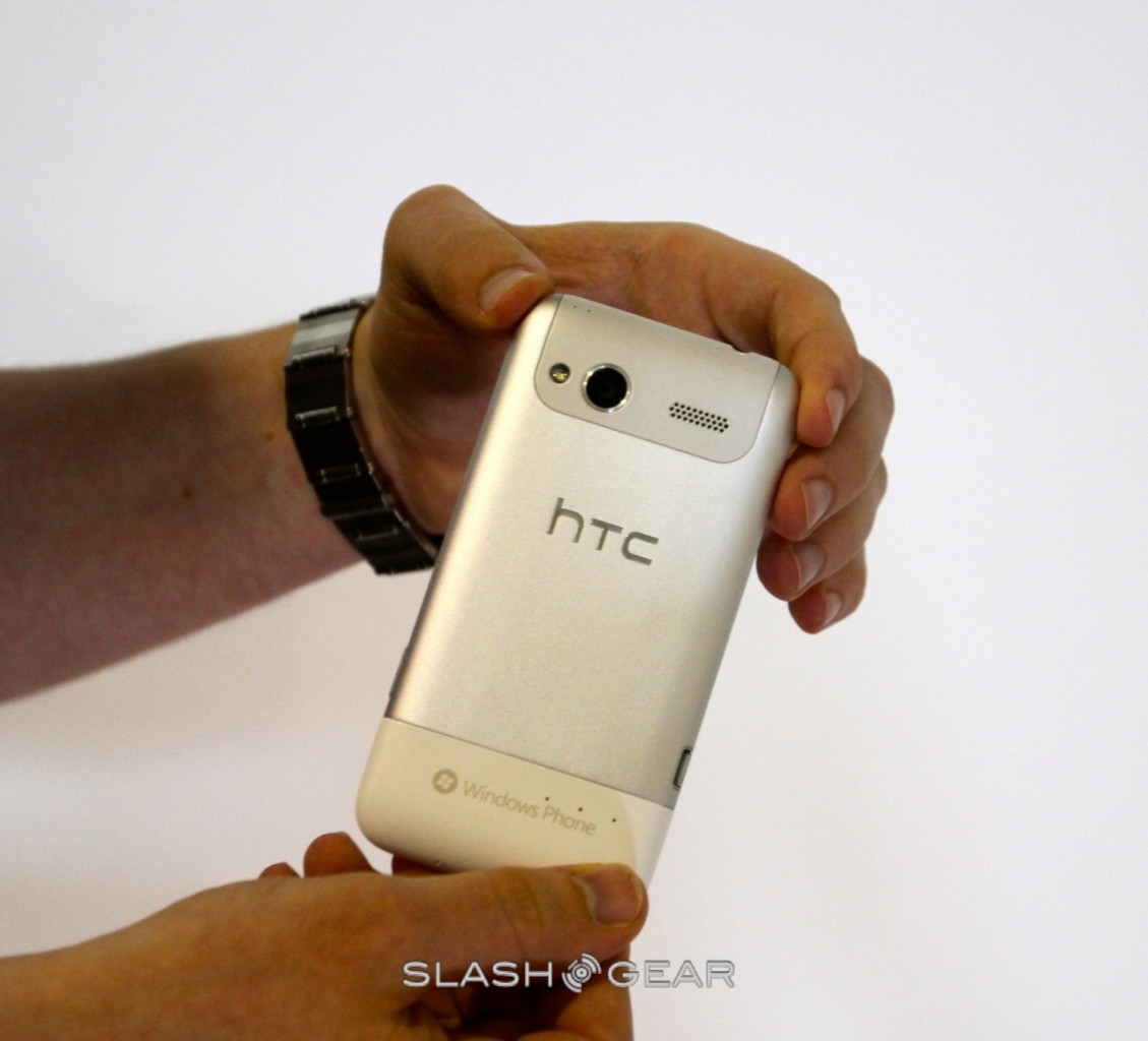 HTC Radar hands-on [Video] - SlashGear