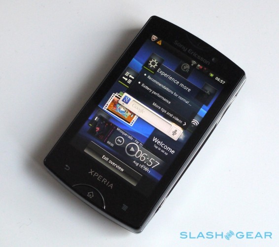 Sony Ericsson XPERIA mini pro Review - SlashGear