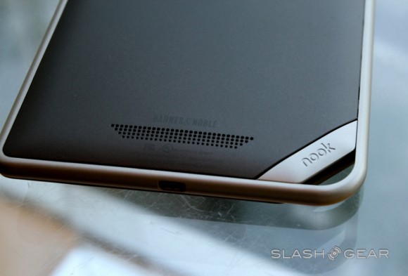 NOOK Tablet hands-on unboxing - SlashGear