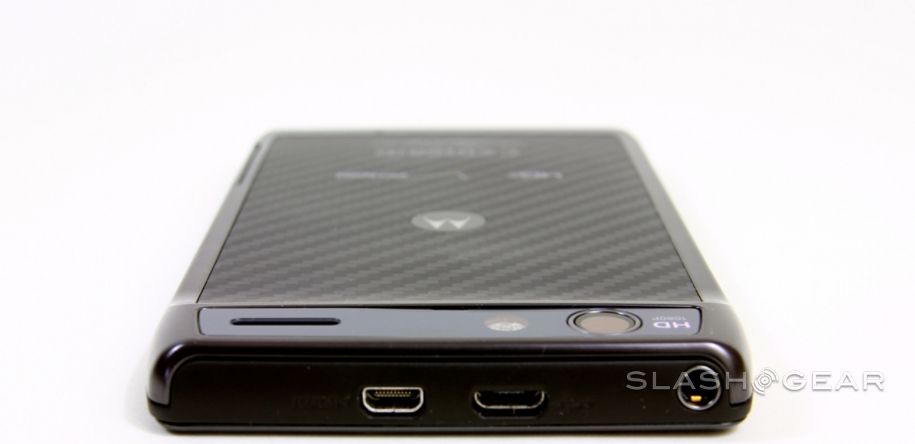 Motorola DROID RAZR Review - SlashGear
