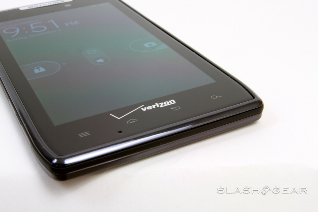Motorola DROID RAZR Review - SlashGear