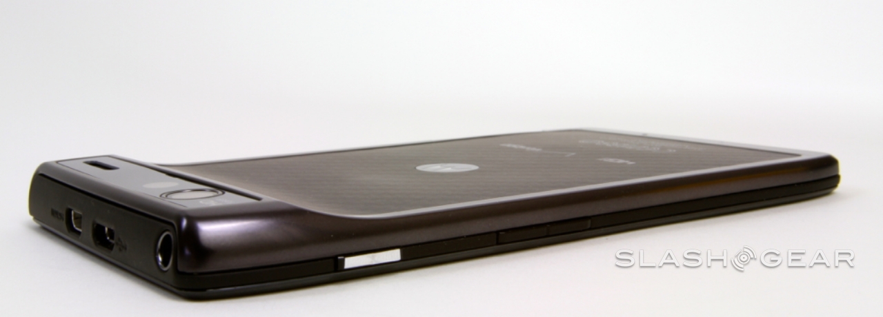 Motorola DROID RAZR Review - SlashGear