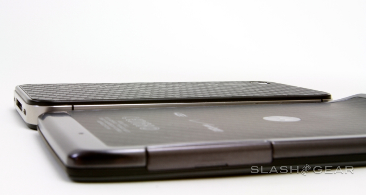 Motorola DROID RAZR Review - SlashGear