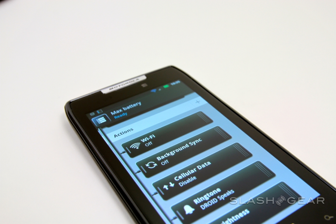 Motorola DROID RAZR Review - SlashGear