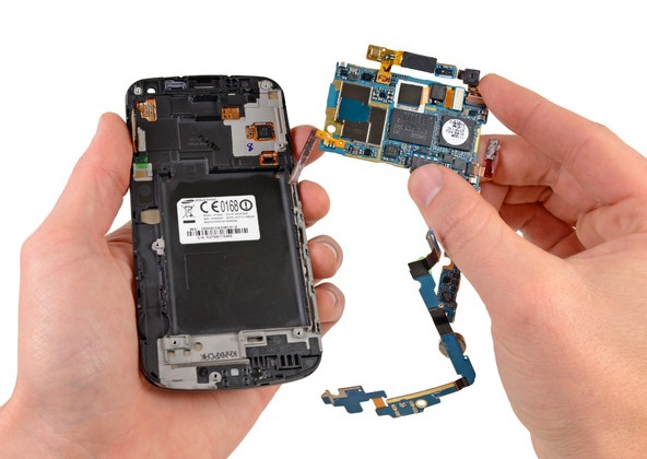 Samsung Galaxy Nexus Teardown Reveals Glass And Display Fused Low samsung-galaxy-nexus-teardown-reveals-glass-and-display-fused-low