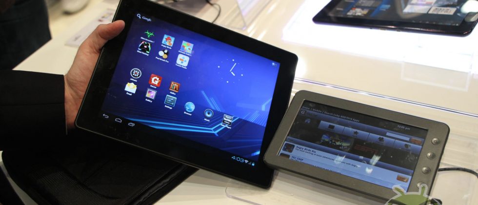 Coby Kyros MID9742-8 sub-$200 ICS tablet gets hands-on play - SlashGear