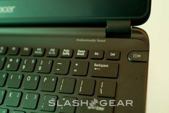 Acer Aspire S5 hands on - SlashGear