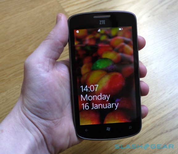 Microsoft gets about $27 for each Windows Phone ZTE makes - SlashGear