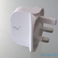 mu Folding USB Plug hands-on - SlashGear