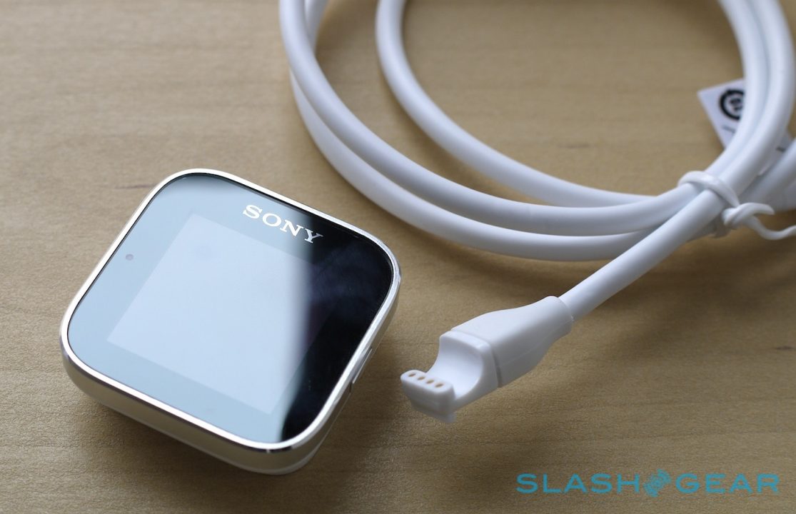Sony SmartWatch Review - SlashGear