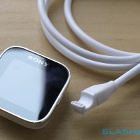 Sony SmartWatch Review - SlashGear
