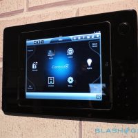 ThinkFlood motorized in-wall iPad dock hands-on - SlashGear