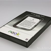 NOOK Simple Touch with GlowLight Review - SlashGear