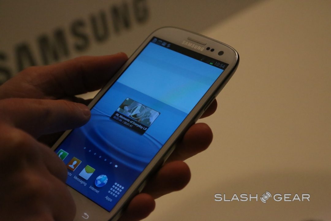 Samsung Galaxy S III hands-on - SlashGear