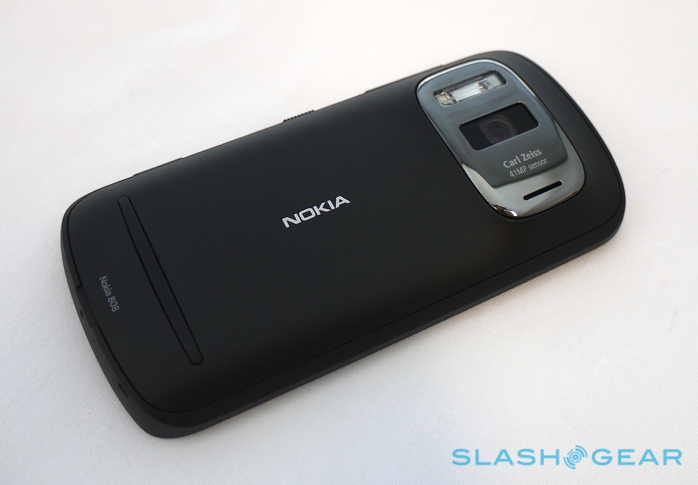 PureView: The Tech Behind Nokia's Salvation - SlashGear