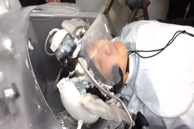 Panasonic testing Head Care Robot at salon - SlashGear