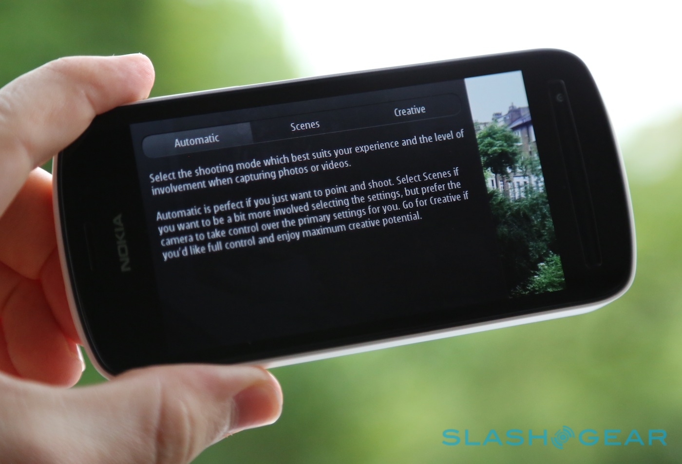 Nokia 808 PureView Review - SlashGear