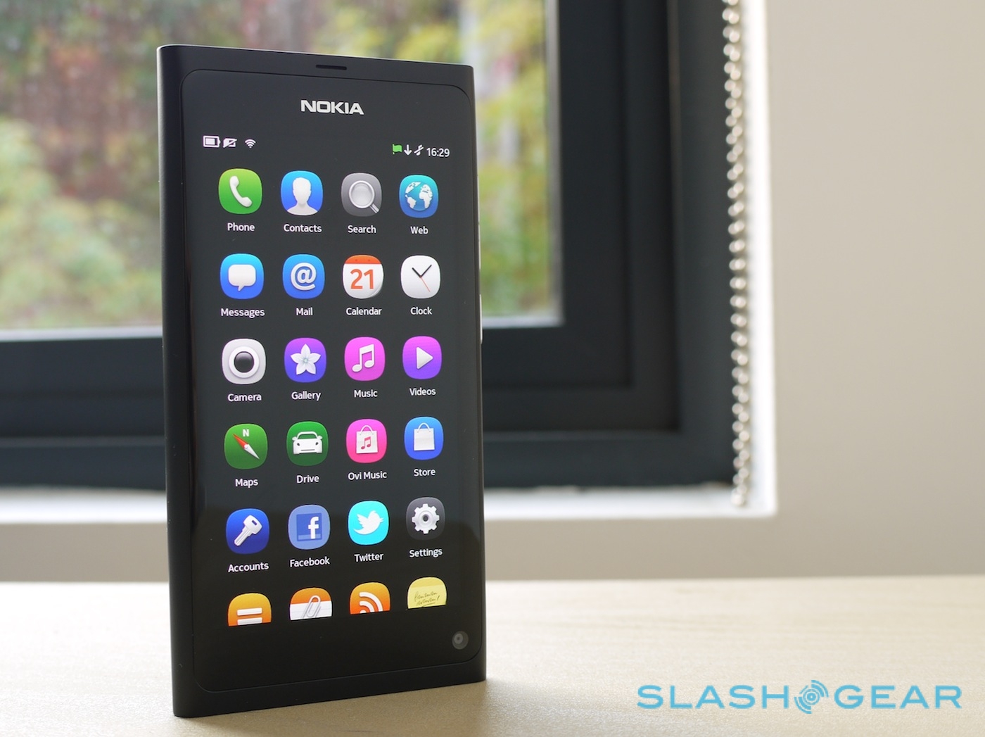 Nokia gifts MeeGo patents to Jolla startup [Update: Nokia denies ...
