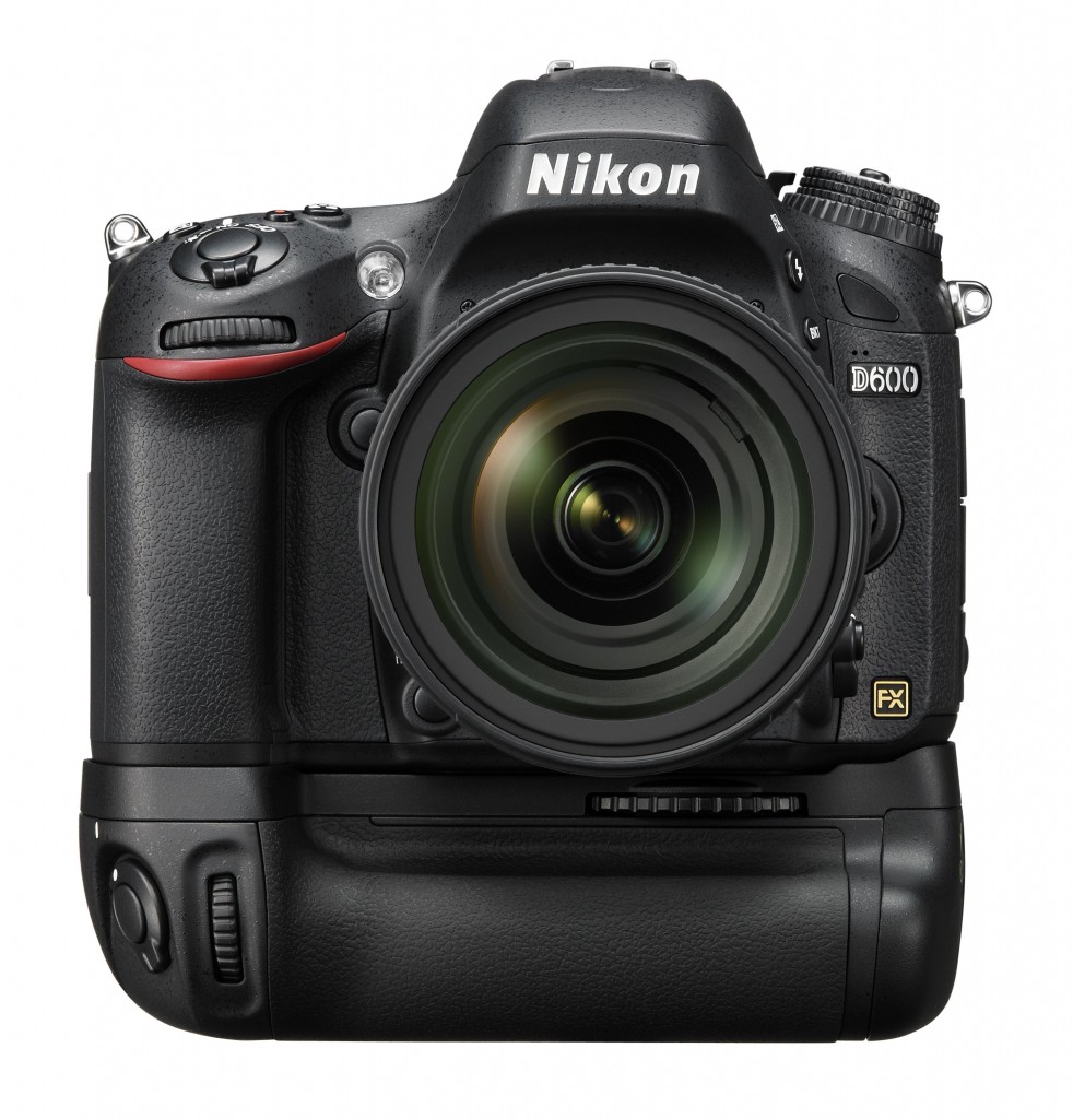 Nikon D600 24.3MP DSLR official with remote phone/tablet control ...