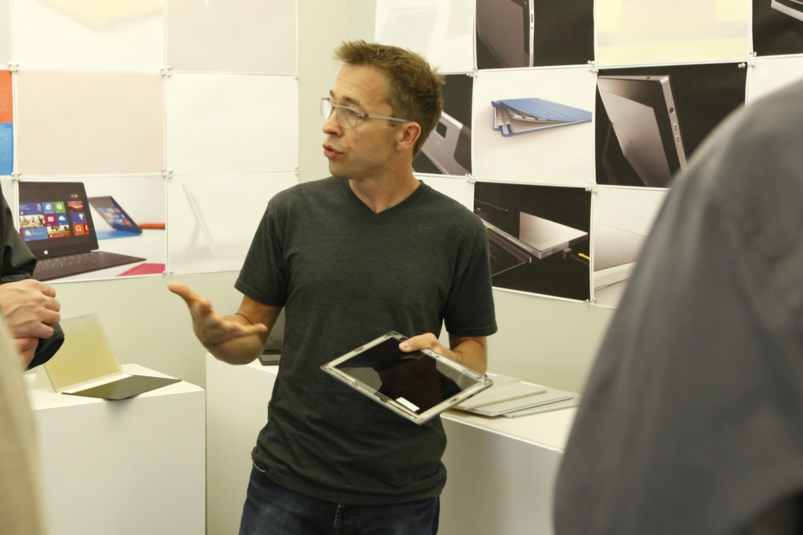 The Tao of Surface: Inside Microsoft's First Tablet - SlashGear