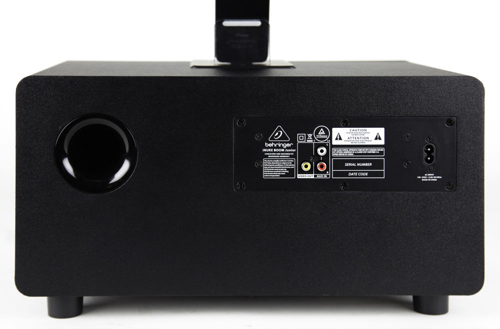 iNUKE BOOM Junior shrinks the iPhone speaker beast - SlashGear