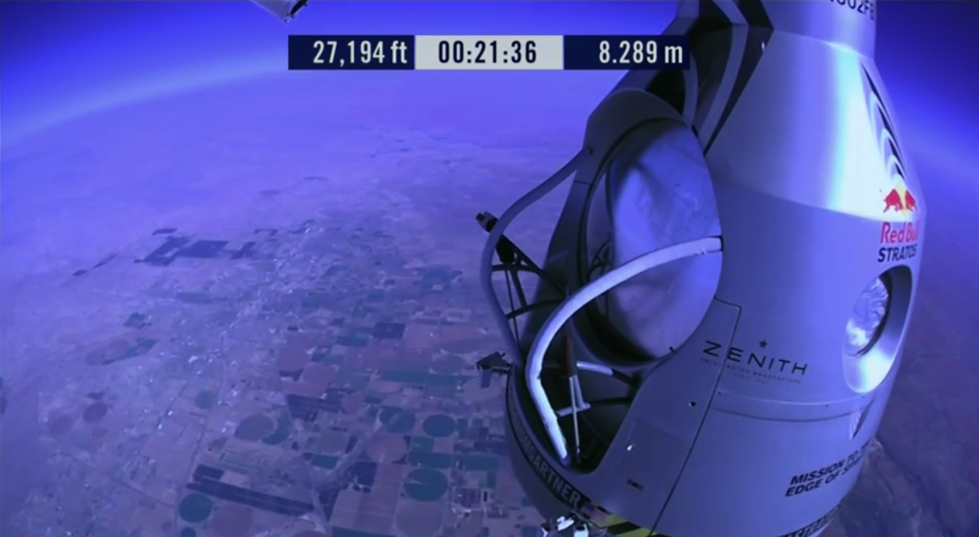 Red Bull Stratos supersonic dive is go! Watch it here… - SlashGear