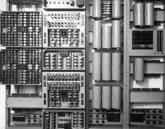 Researchers Bring Back Worlds Oldest Working Computer Slashgear