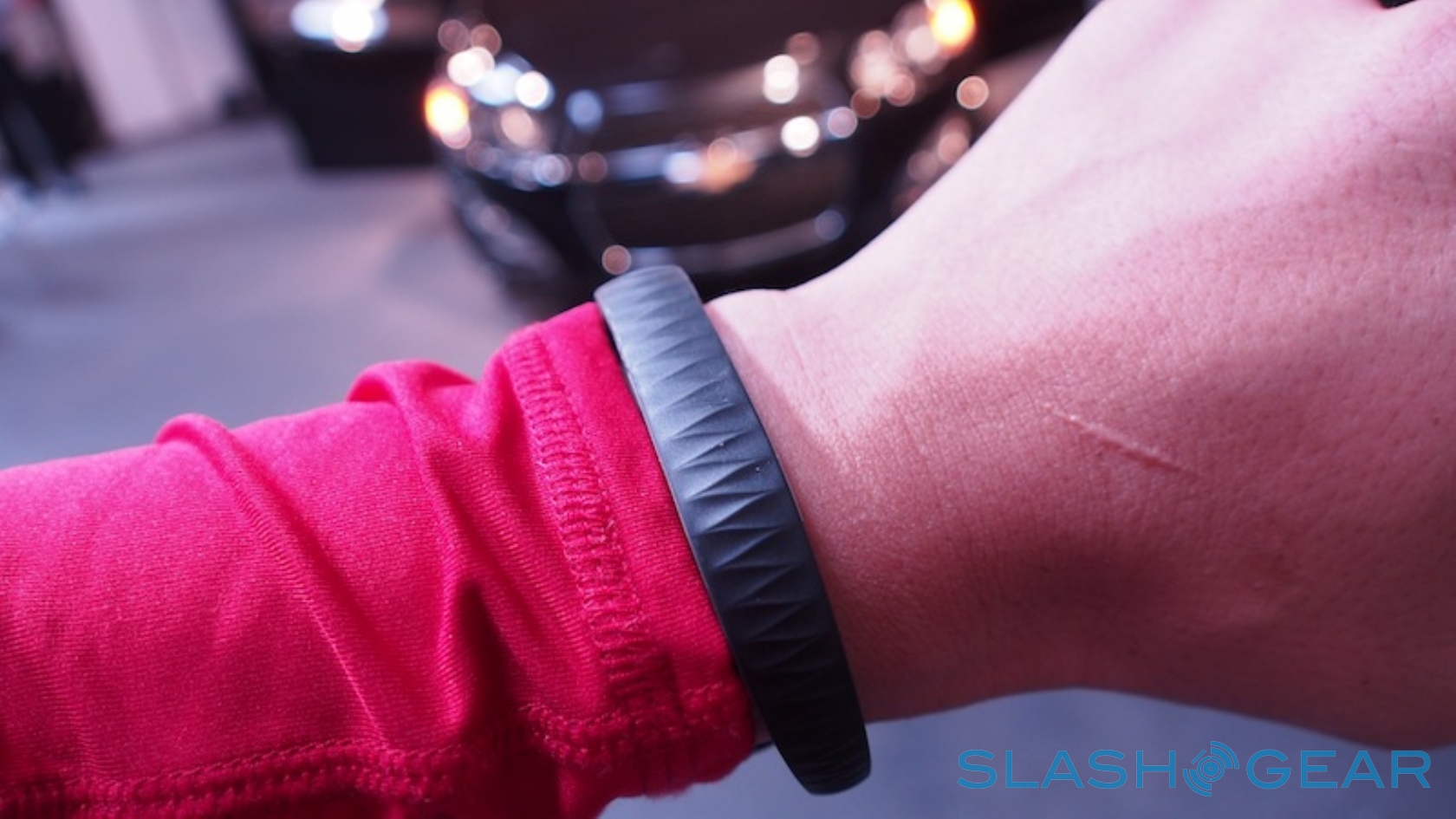Jawbone UP Review (2012) - SlashGear