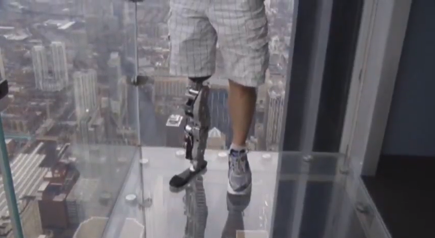 Amputee climbs Willis Tower with mind-controlled bionic leg - SlashGear