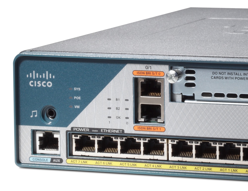 Cisco splashes $1.3bn in chase for the mid-tier - SlashGear