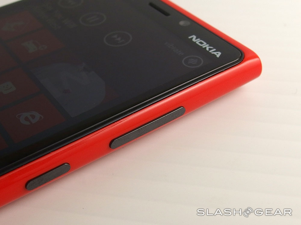 AT&T Nokia Lumia 920 Review - SlashGear